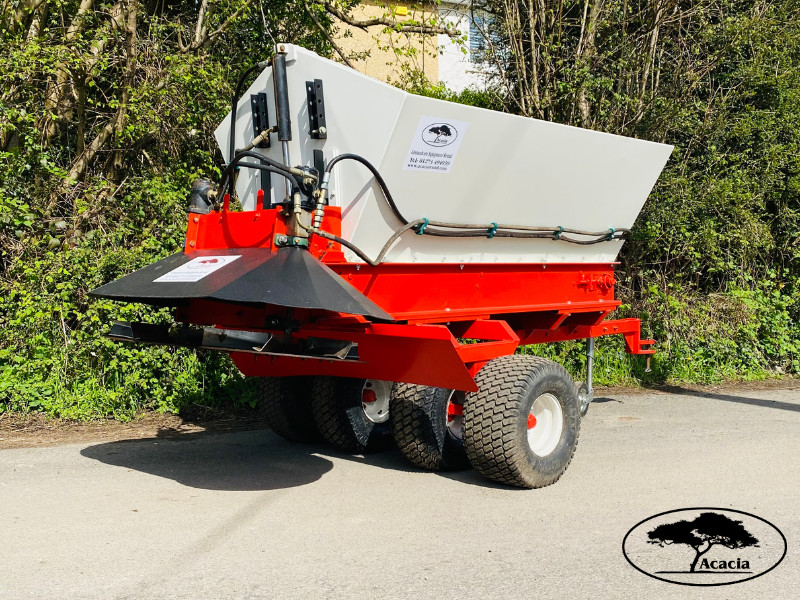 Rink DS800 Towed Top Dresser Hire